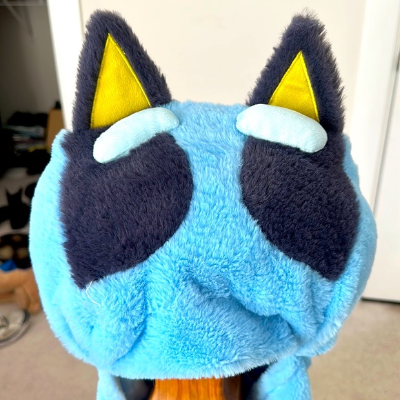 Bluey | Toys | Bluey Snuggle Blanket | Poshmark